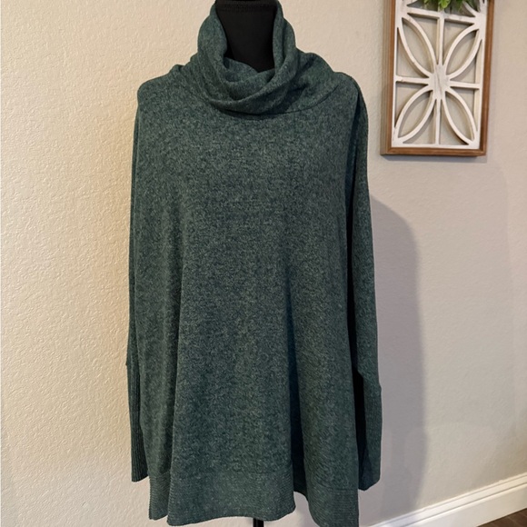Zenana Outfitters | Sweaters | Zenana Outfitters Forest Green Cowl Neck ...